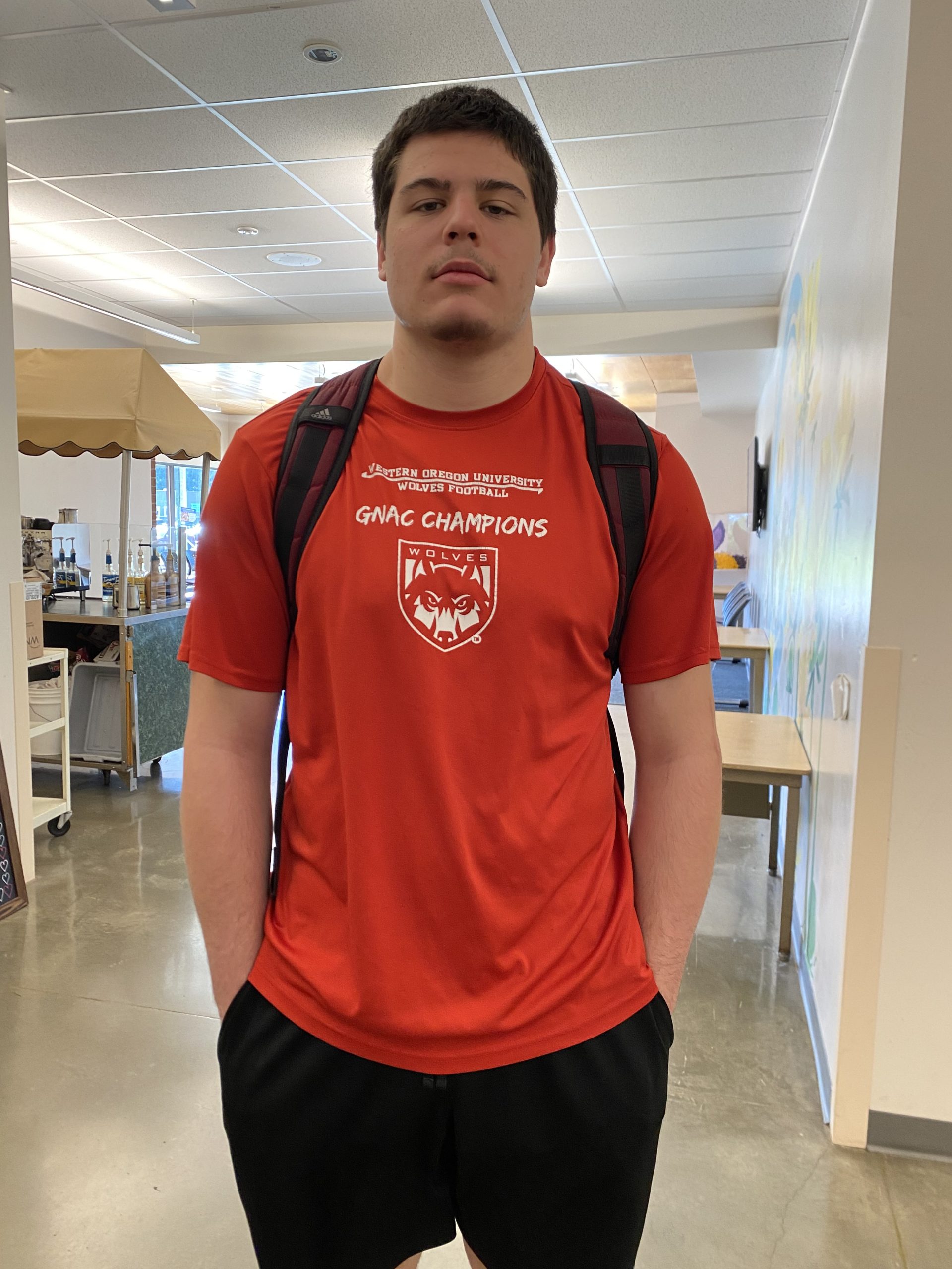 Elmira Seniors Reflect on Their Favorite Moments and Memories from High School – Falcon News